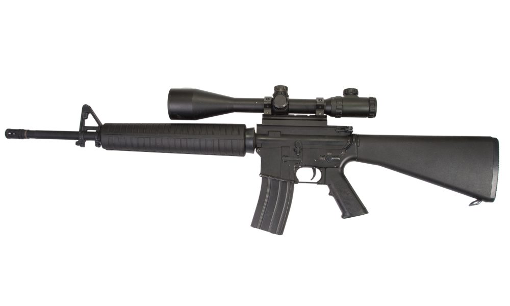 Puška M16 Rifle: Historie, parametry i využití v armádách - Předminutou.cz